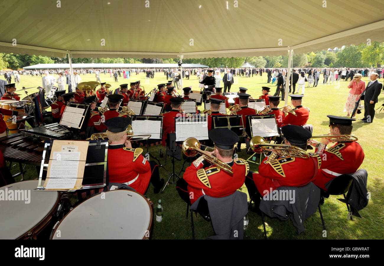 The first Royal Garden Party of the summer at Buckingham Palace, London ...
