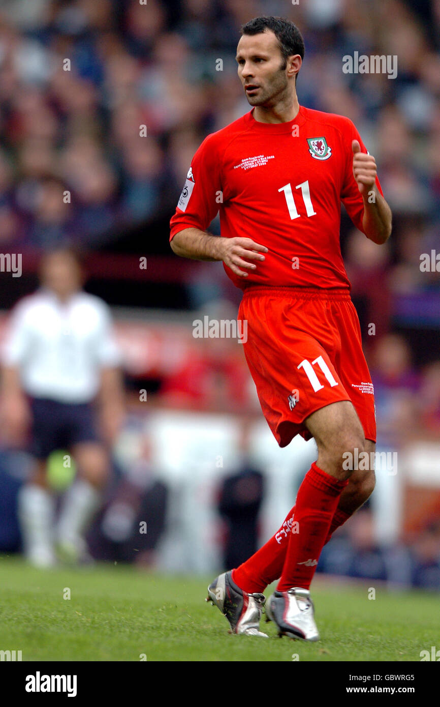 Soccer - FIFA World Cup 2006 Qualifier - Group Six - England v Wales ...