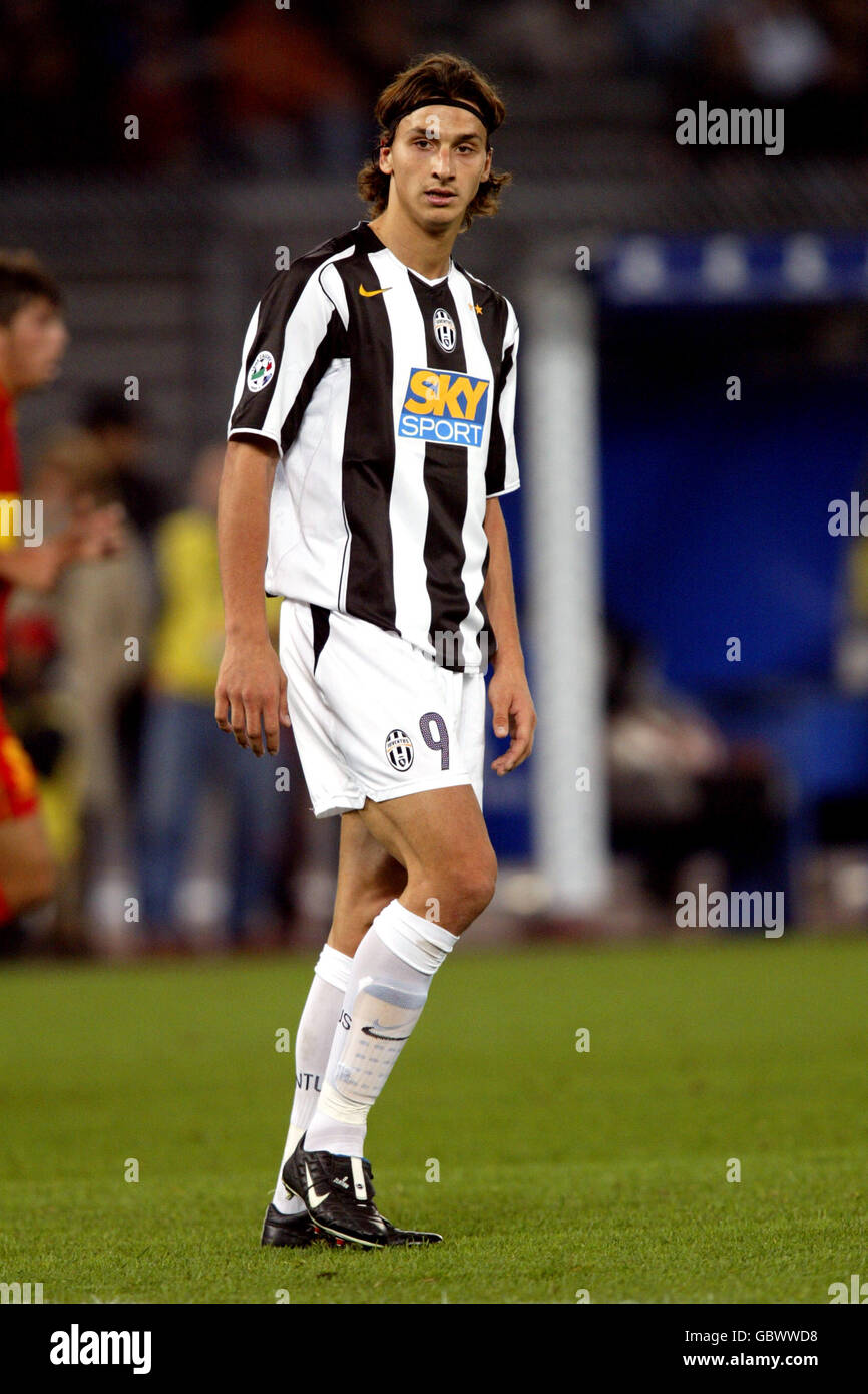 Soccer italian serie a juventus v messina hi-res stock photography and ...