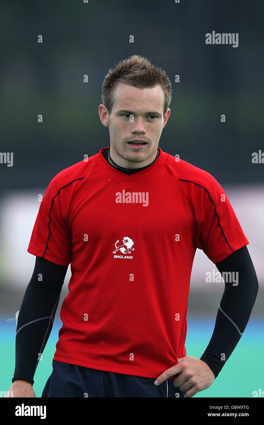 Simon egerton hi-res stock photography and images - Alamy