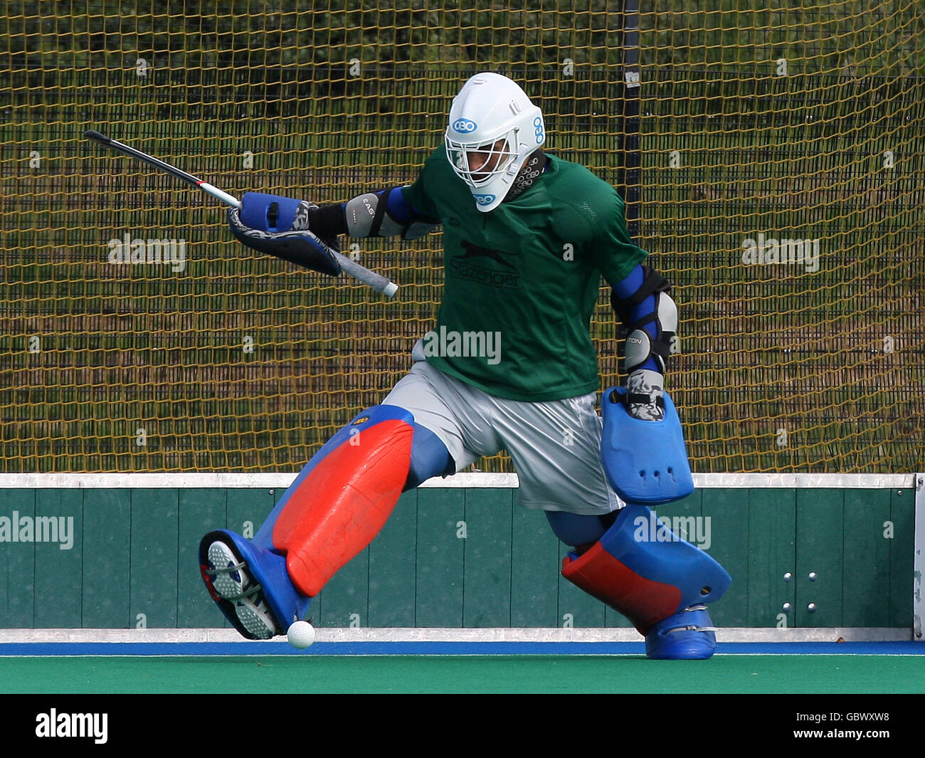 England goalkeeper george pinner hi-res stock photography and images ...