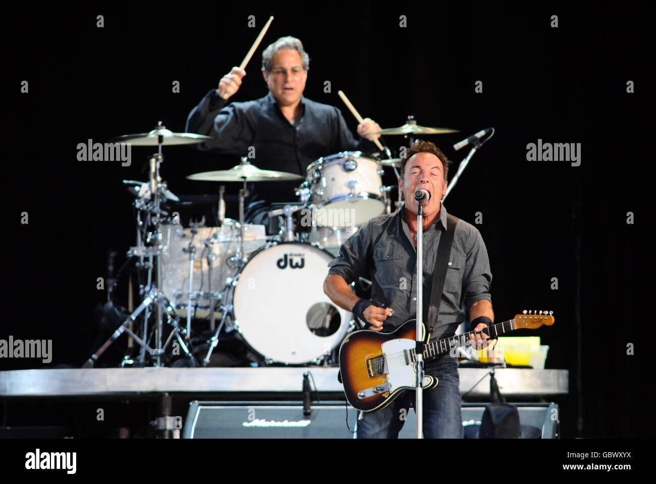 Us rock musician bruce springsteen hi-res stock photography and images ...