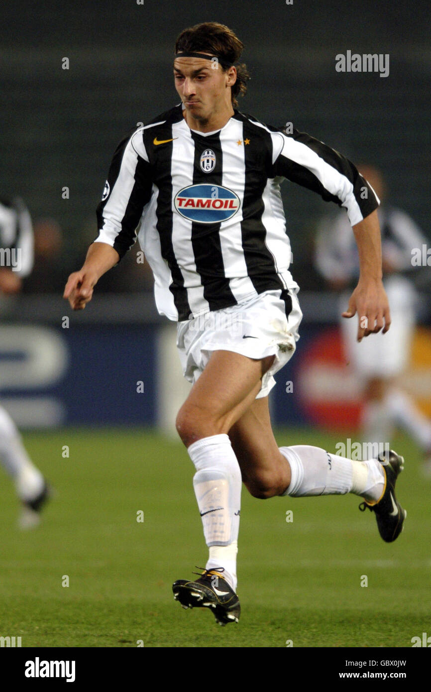 Zlatan ibrahimovic juventus hi-res stock photography and images - Alamy