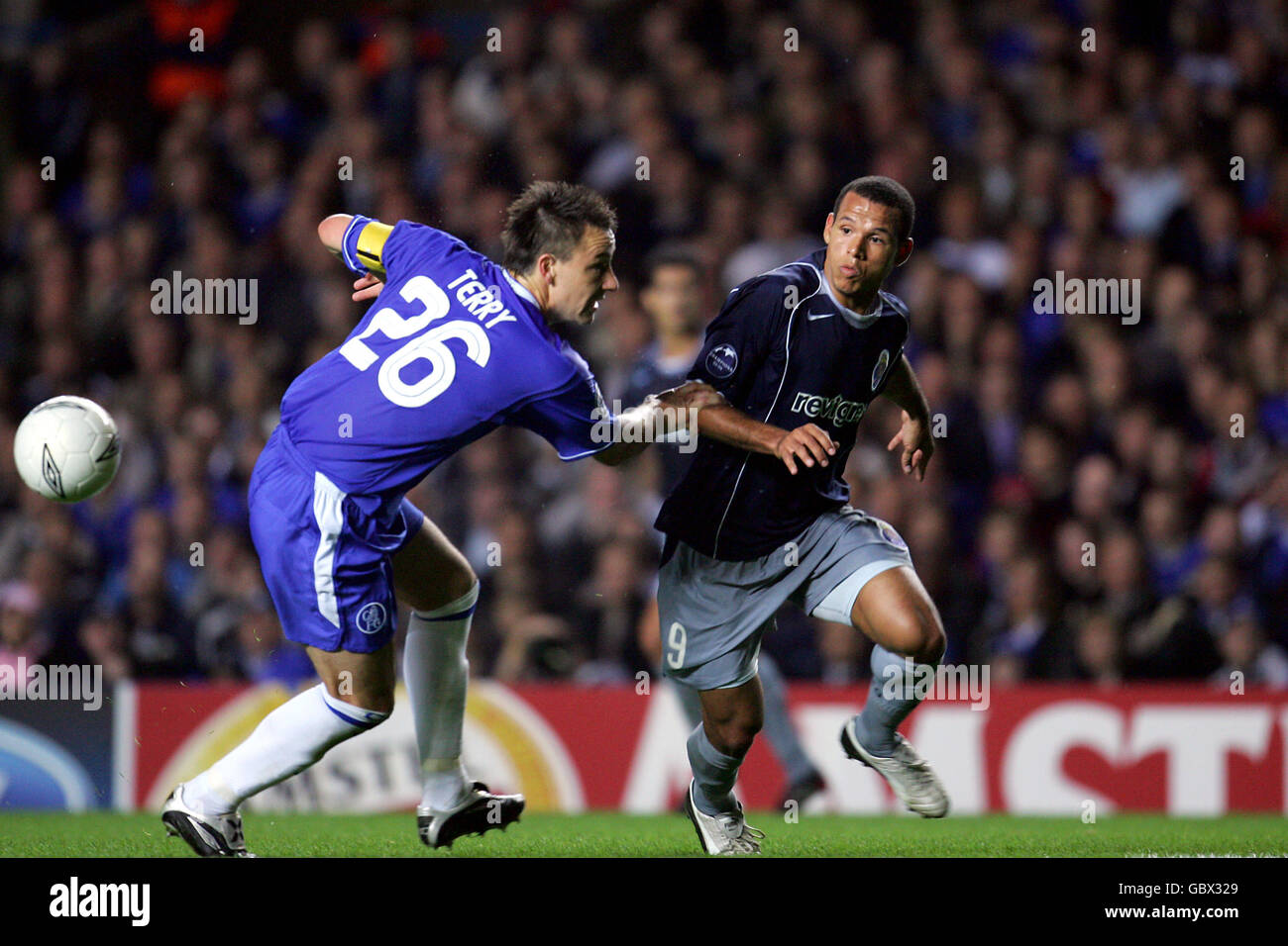 L r chelseas john terry hi-res stock photography and images - Alamy