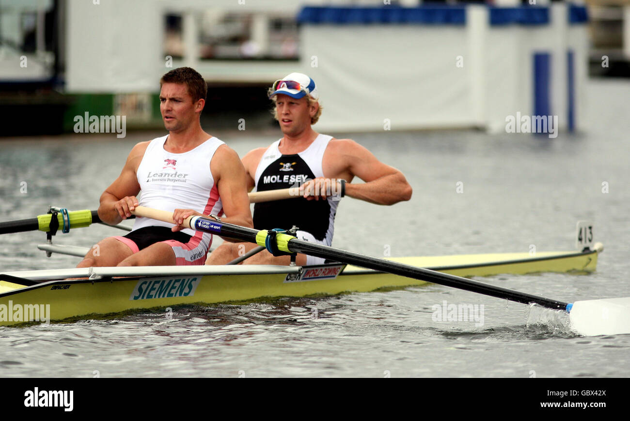 Great Britain's Peter Read and Andrew Triggs-Hodge compete for Molesey ...