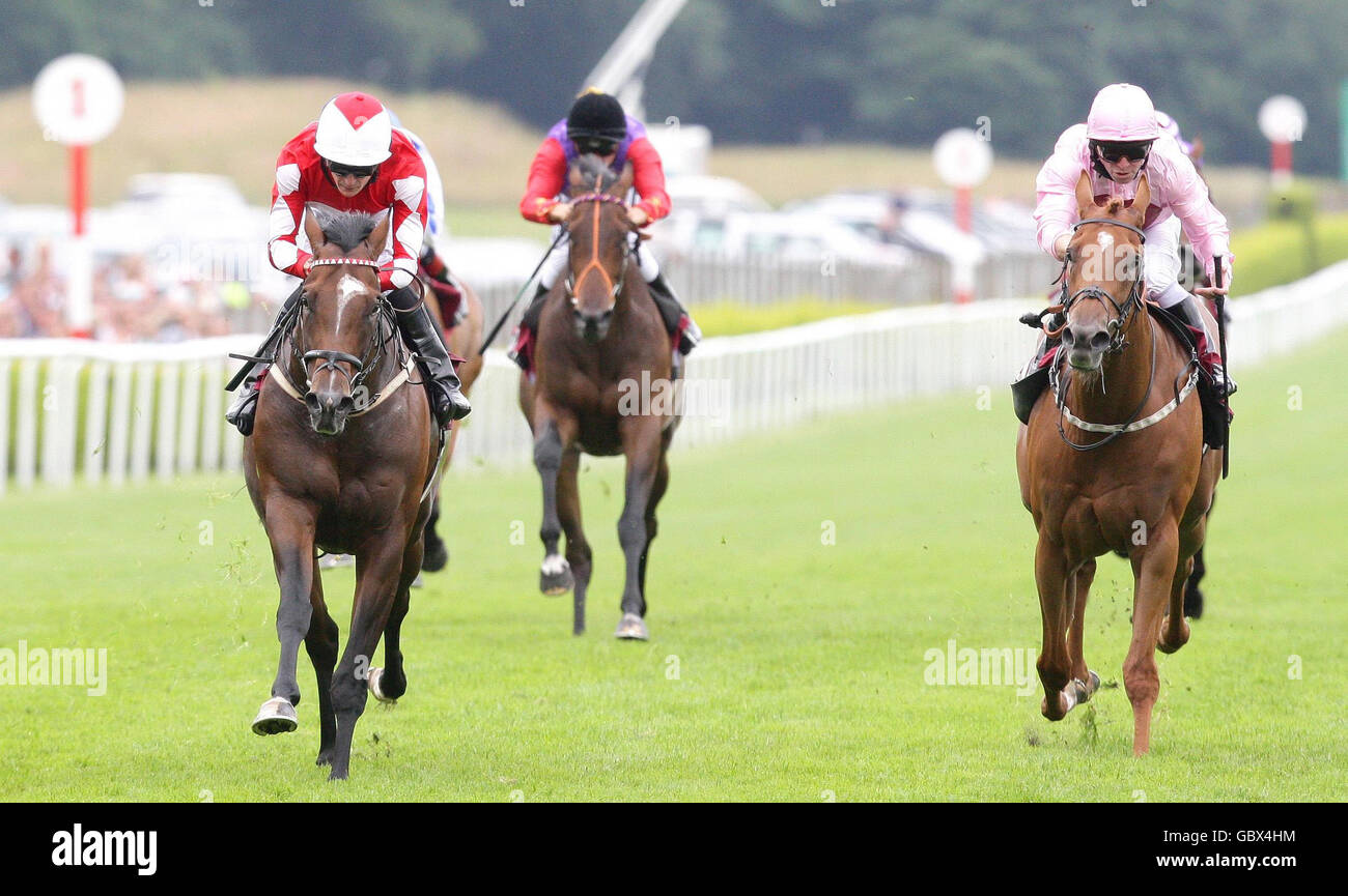 Racing haydock full length riding mangrr hi-res stock photography and ...