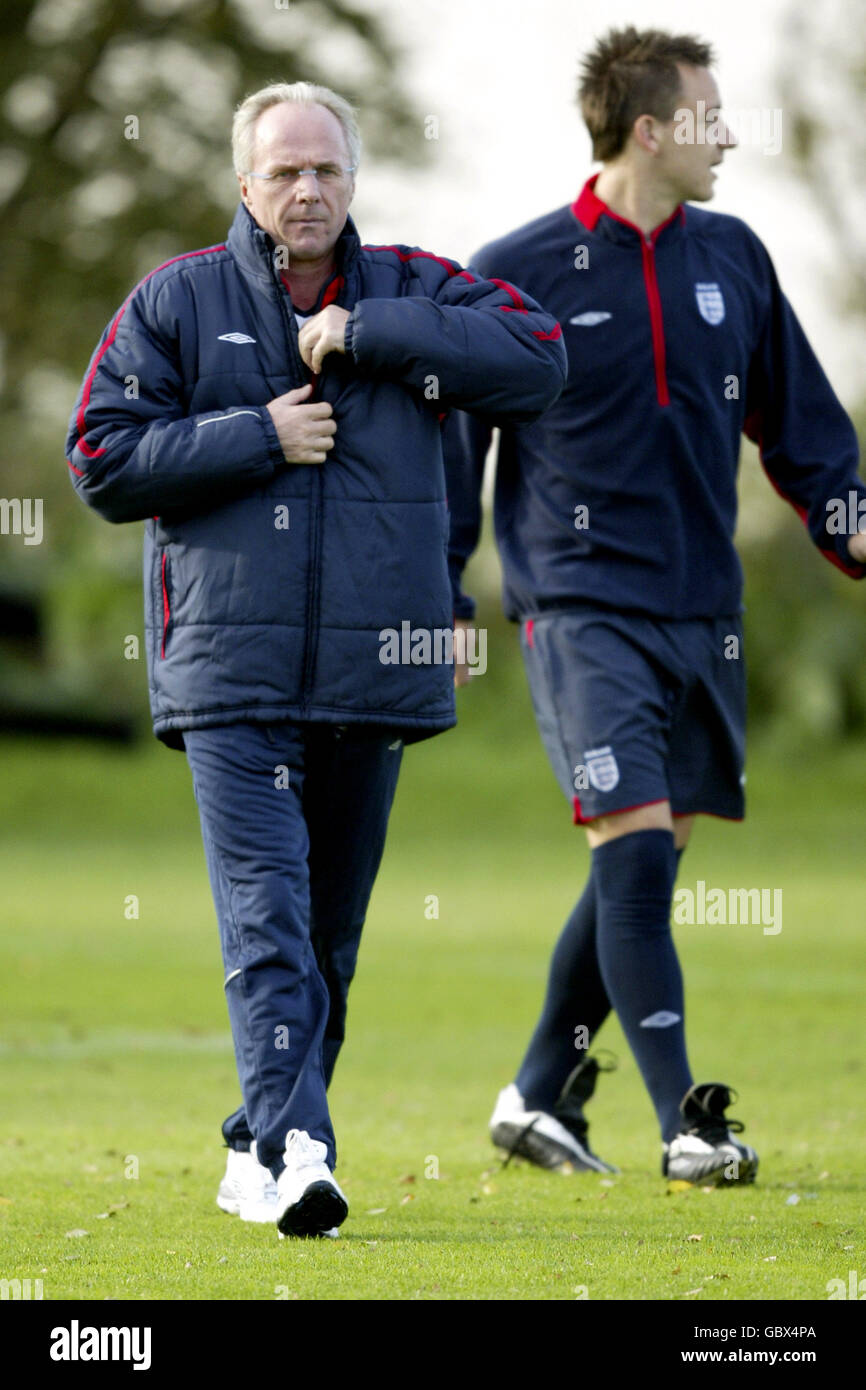 England manager sven goran eriksson john terry hi-res stock photography ...