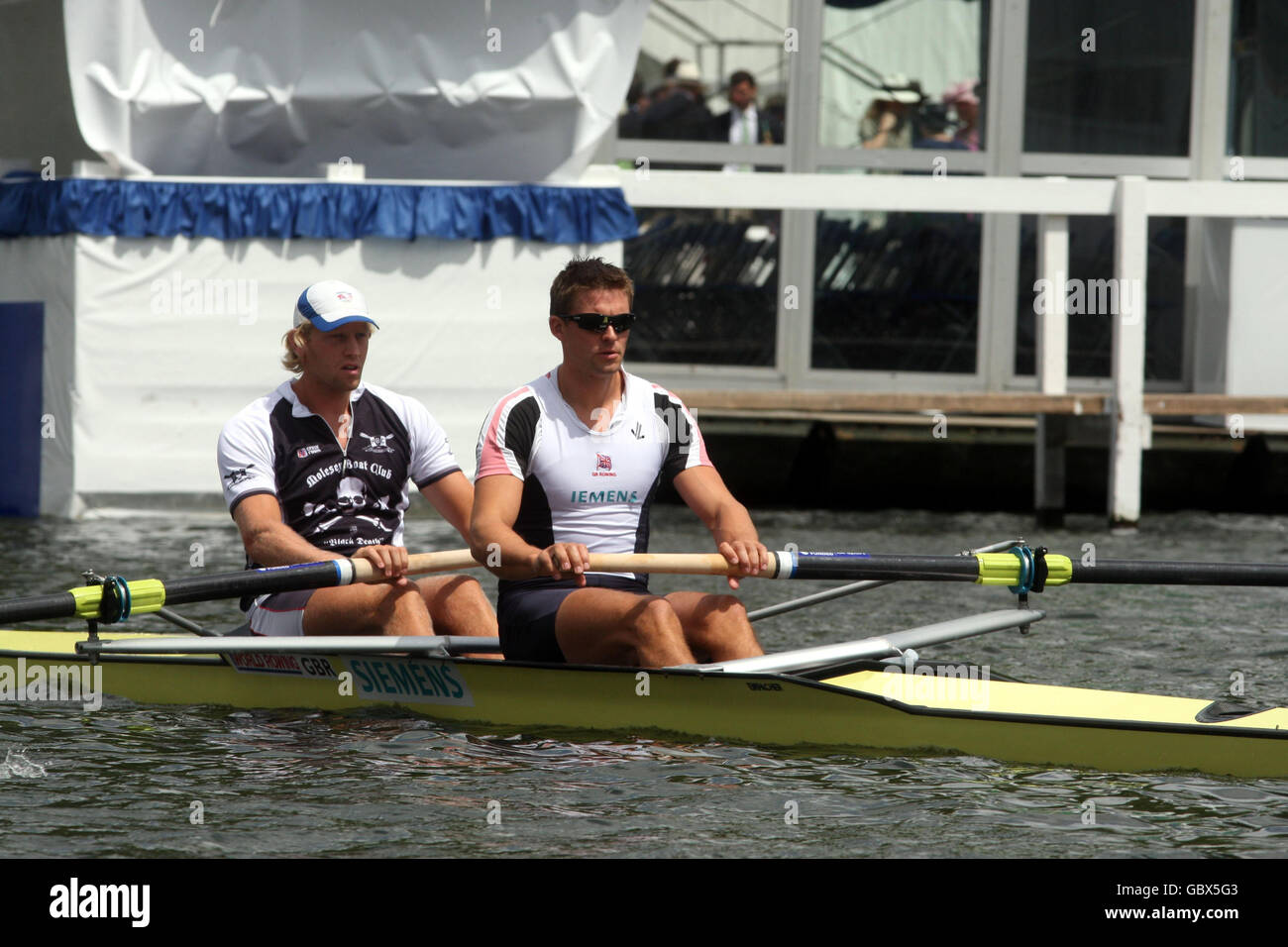 Rowing - Henley Royal Regatta - Day Five Stock Photo - Alamy