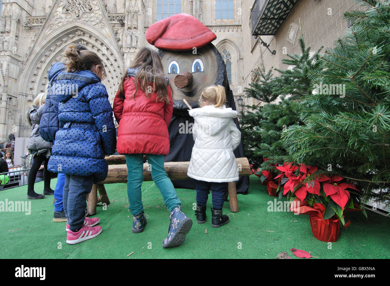 Tió de Nadal, Christmas Log, Barcelona, Catalonia. Spain Stock Photo ...