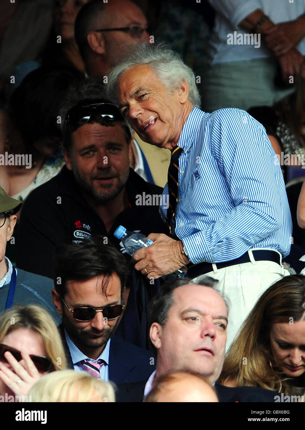 Ralph lauren russell crowe hi-res stock photography and images - Alamy
