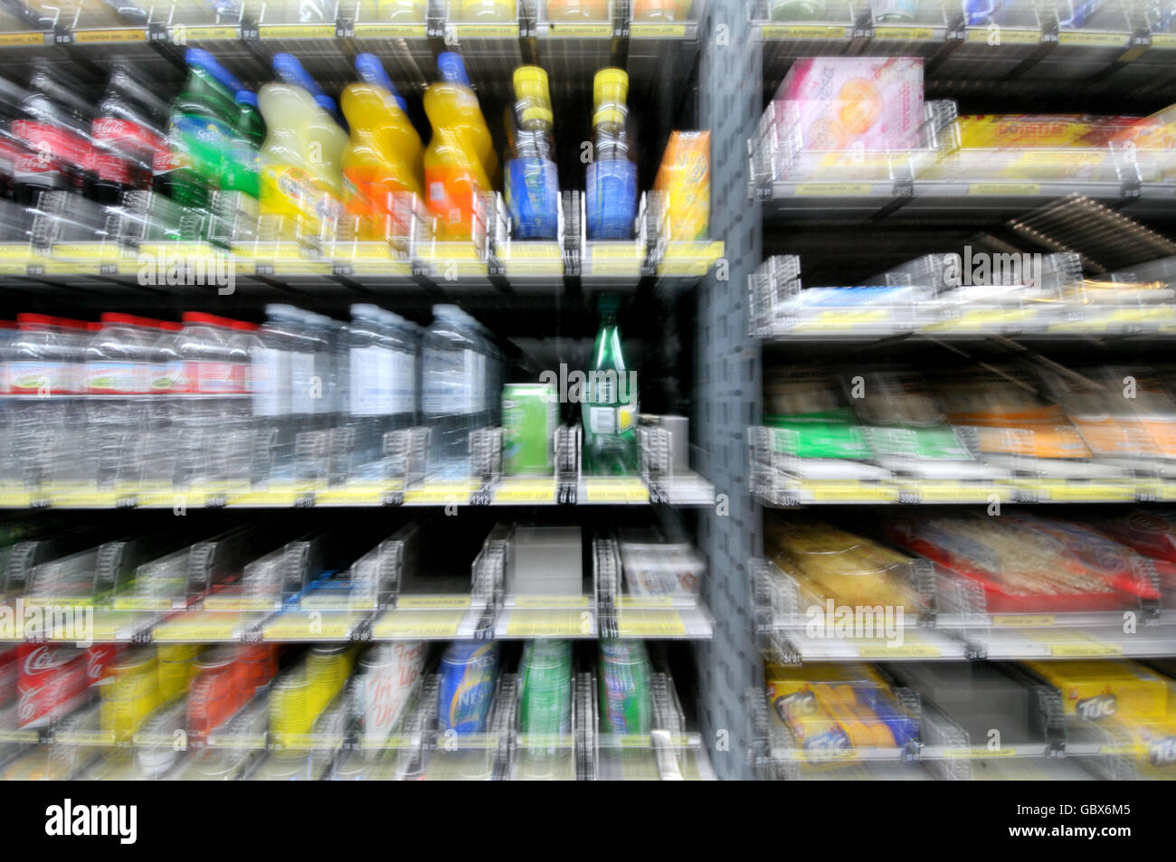 Vending machines indoors hi-res stock photography and images - Alamy