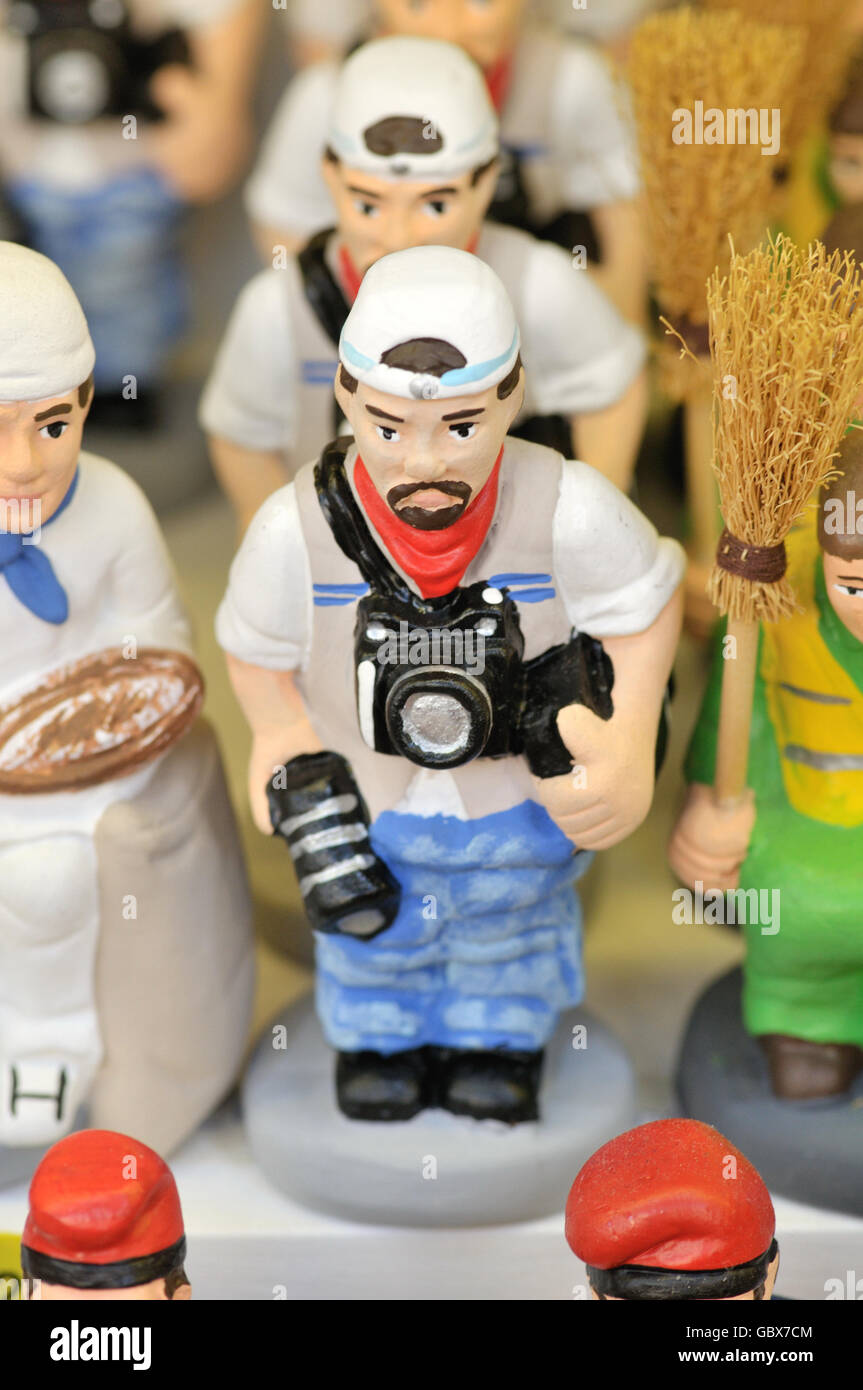 ´Caganers´, feature of modern nativity scenes at Santa Llucia Christmas ...