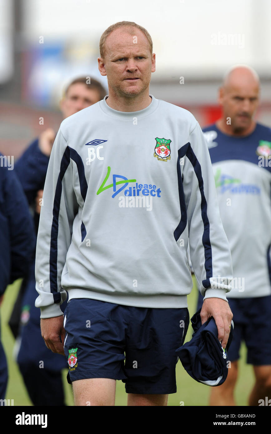 Wrexham first team coach brian carey hi-res stock photography and ...