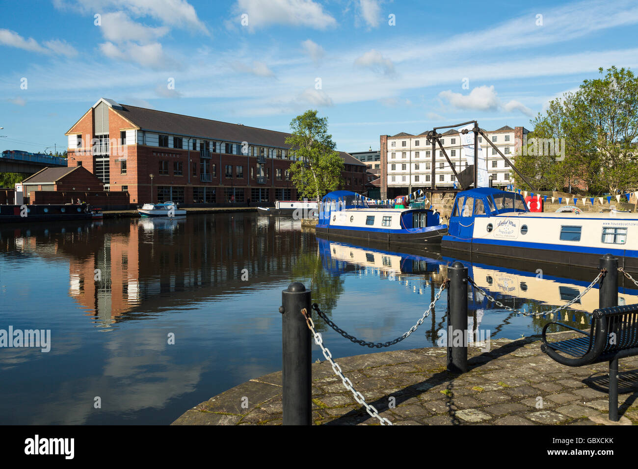 Sheffield victoria quays hi-res stock photography and images - Alamy