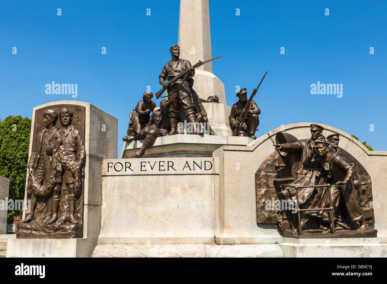 Port Sunlight village war memorial, Wirral, England Stock Photo - Alamy