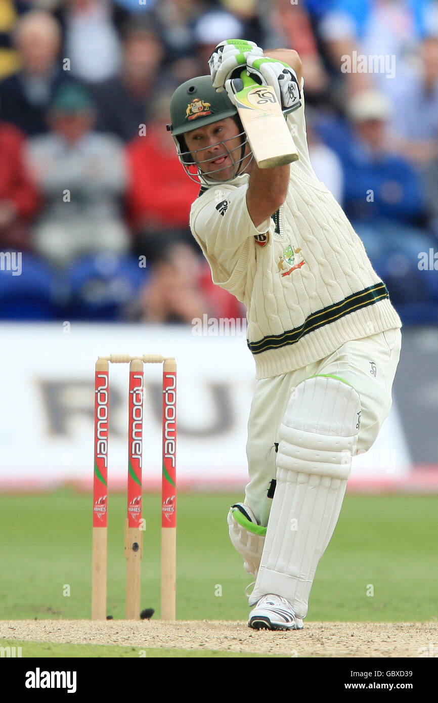 Ricky ponting test hi-res stock photography and images - Alamy