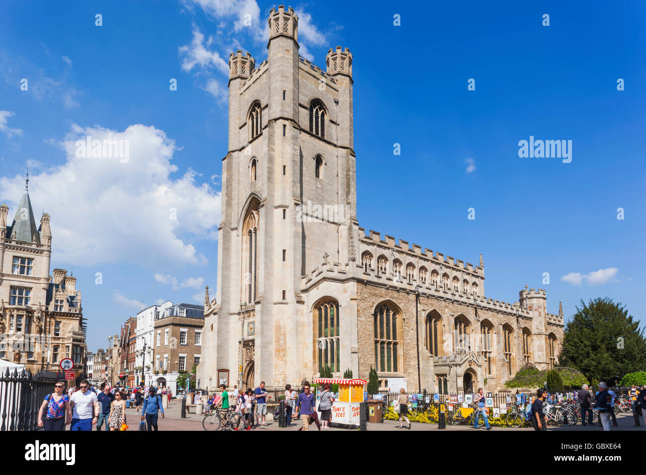 Cambridge old churches hi-res stock photography and images - Alamy