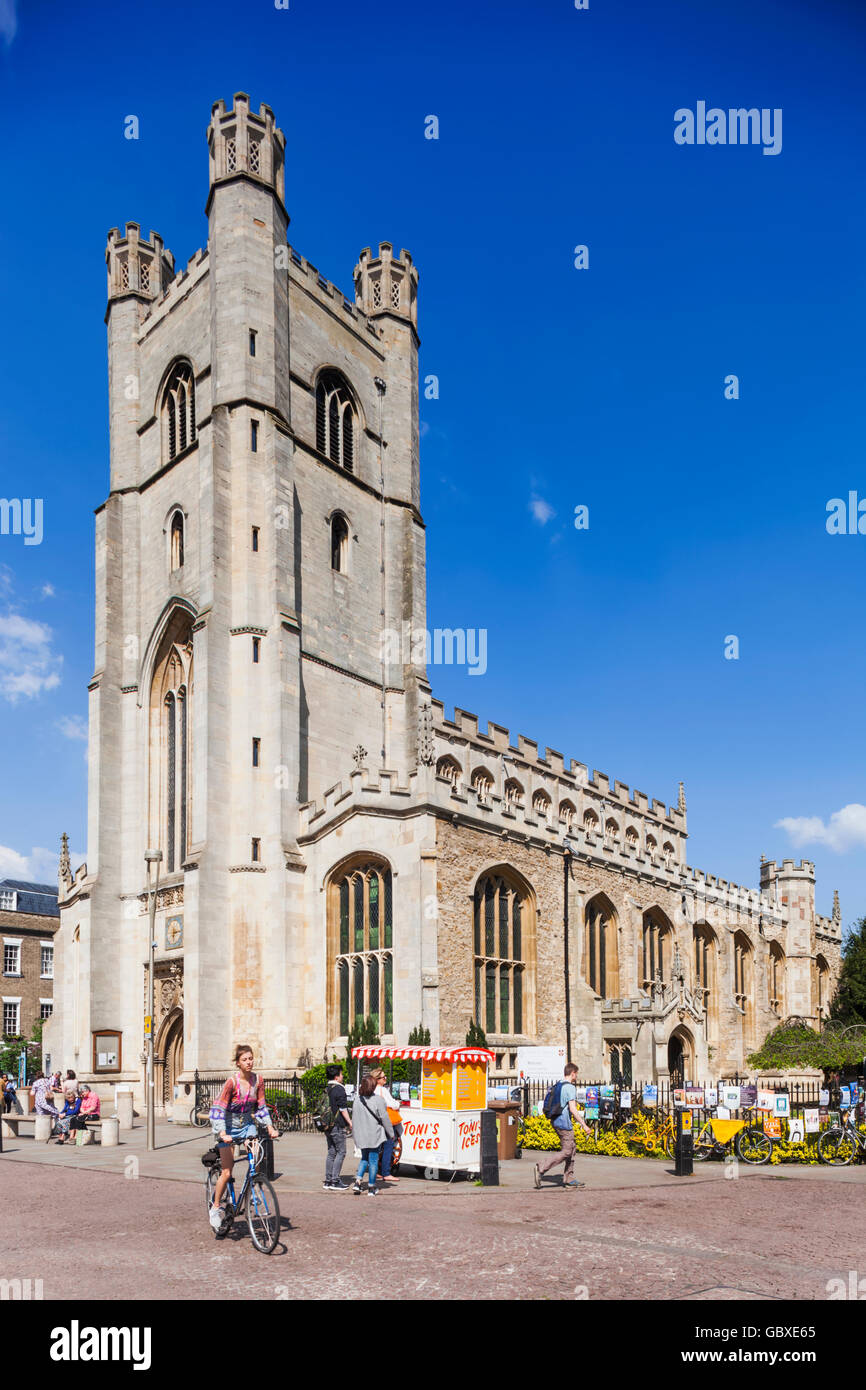 Cambridge church of england hi-res stock photography and images - Alamy