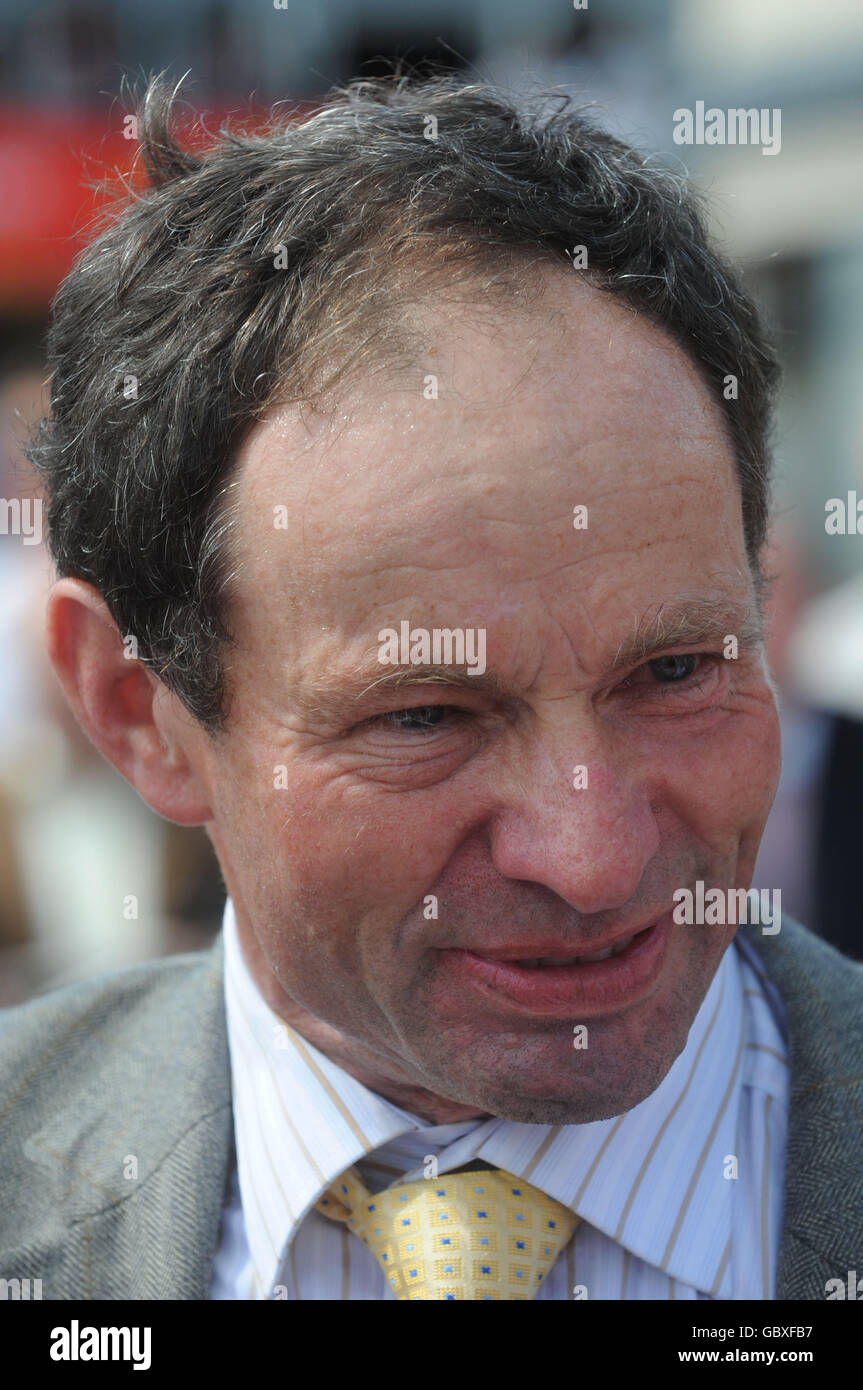 Damien trainer hi-res stock photography and images - Alamy