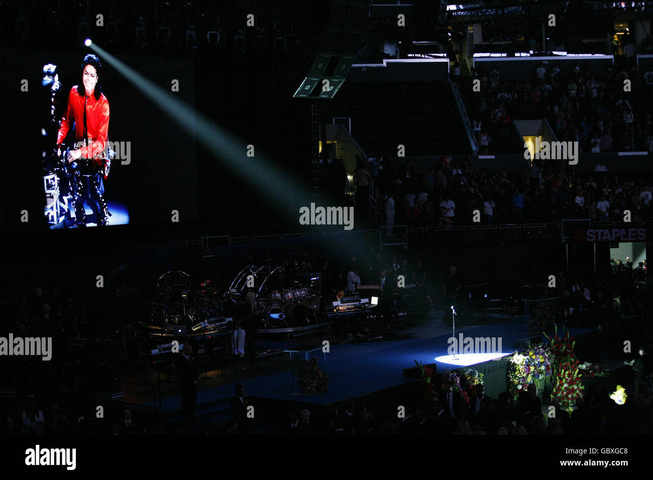 Michael Jackson Memorial Service Stock Photo - Alamy