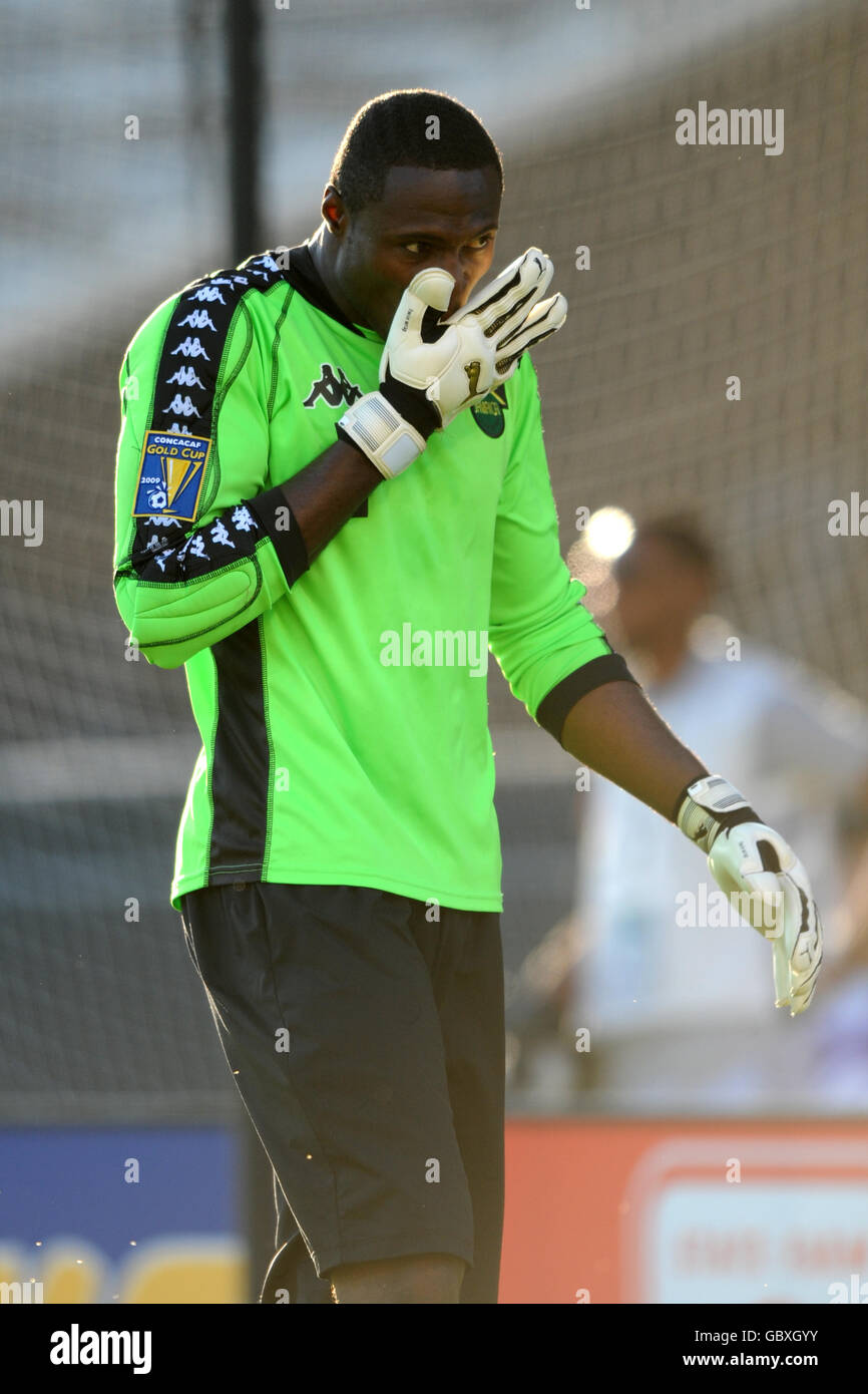 Jamaica goalkeeper donovan ricketts hi-res stock photography and images ...