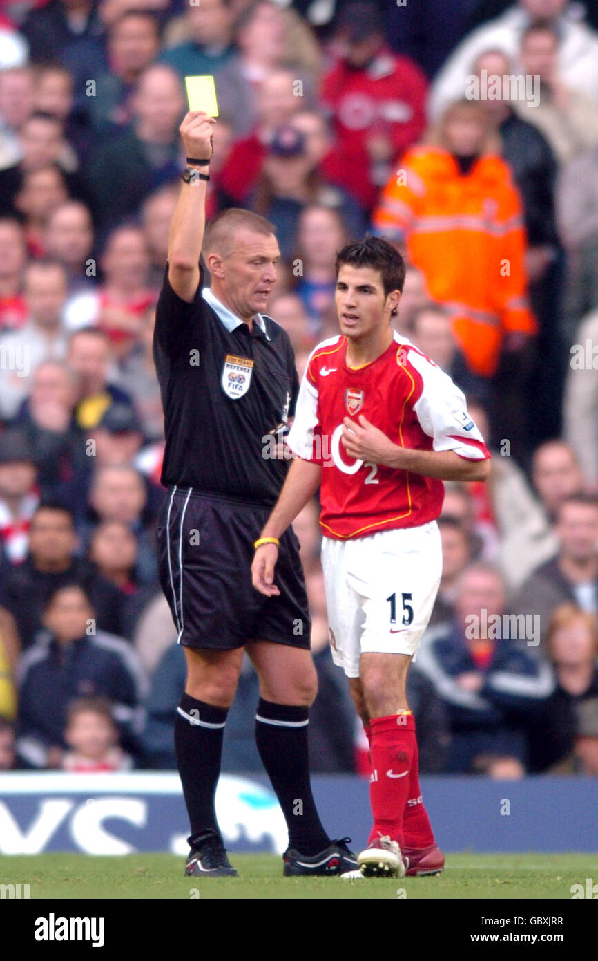 Graham poll premier league referee hi-res stock photography and images ...