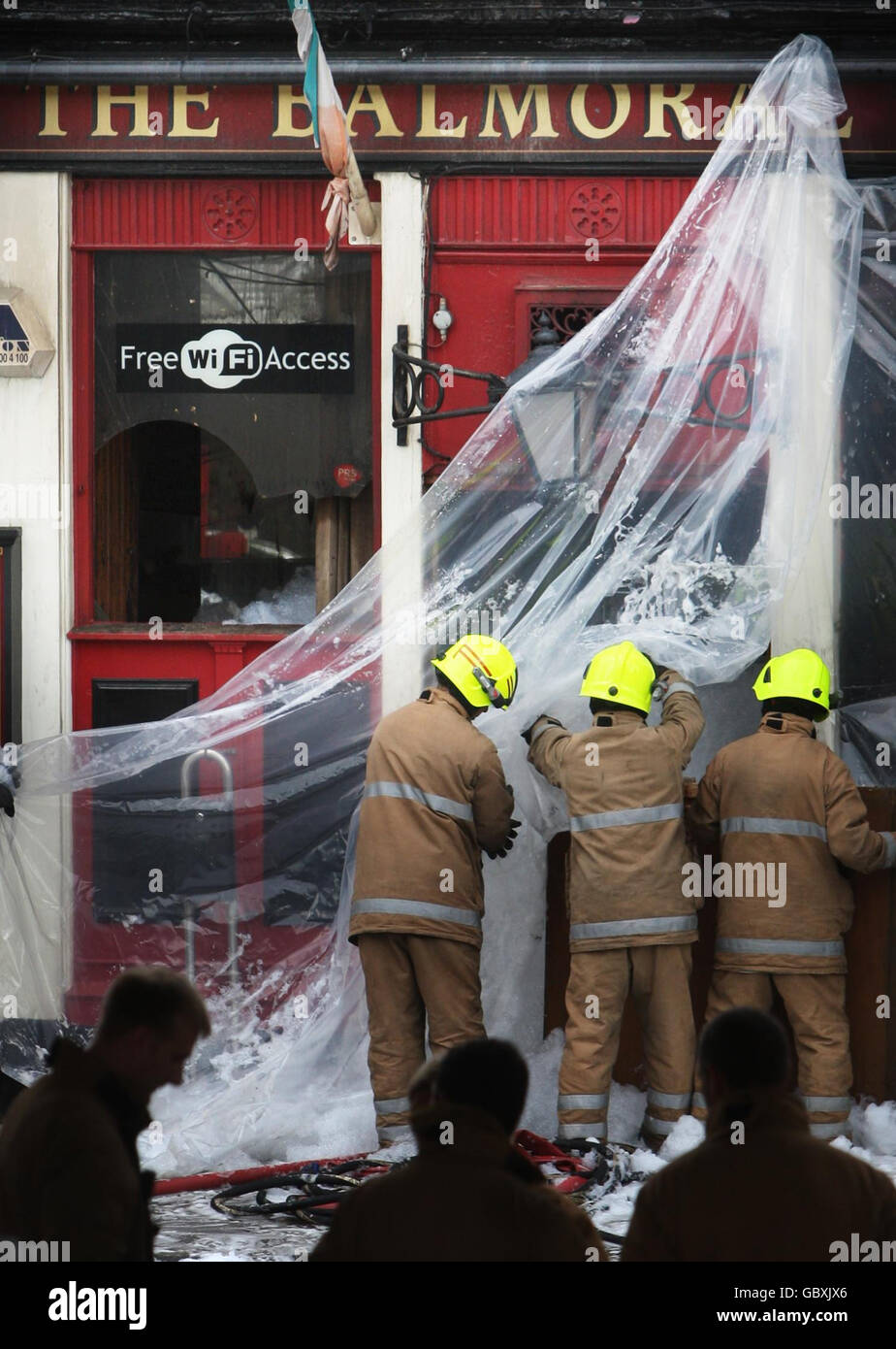 Fireman dead after pub fire Stock Photo - Alamy