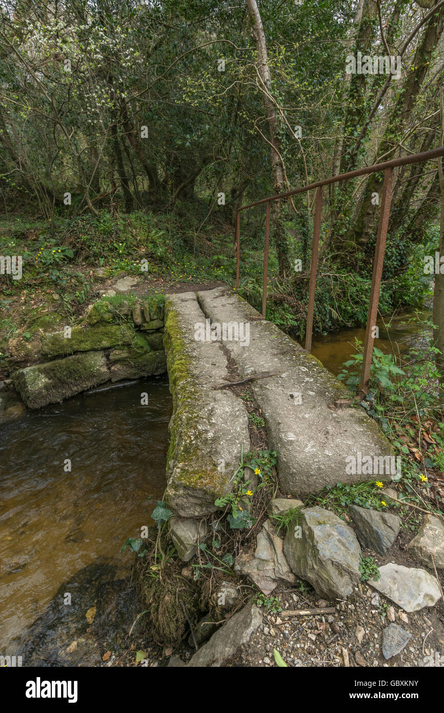 Granite stone bridge straddling a stream in mid-Cornwall. Visual ...