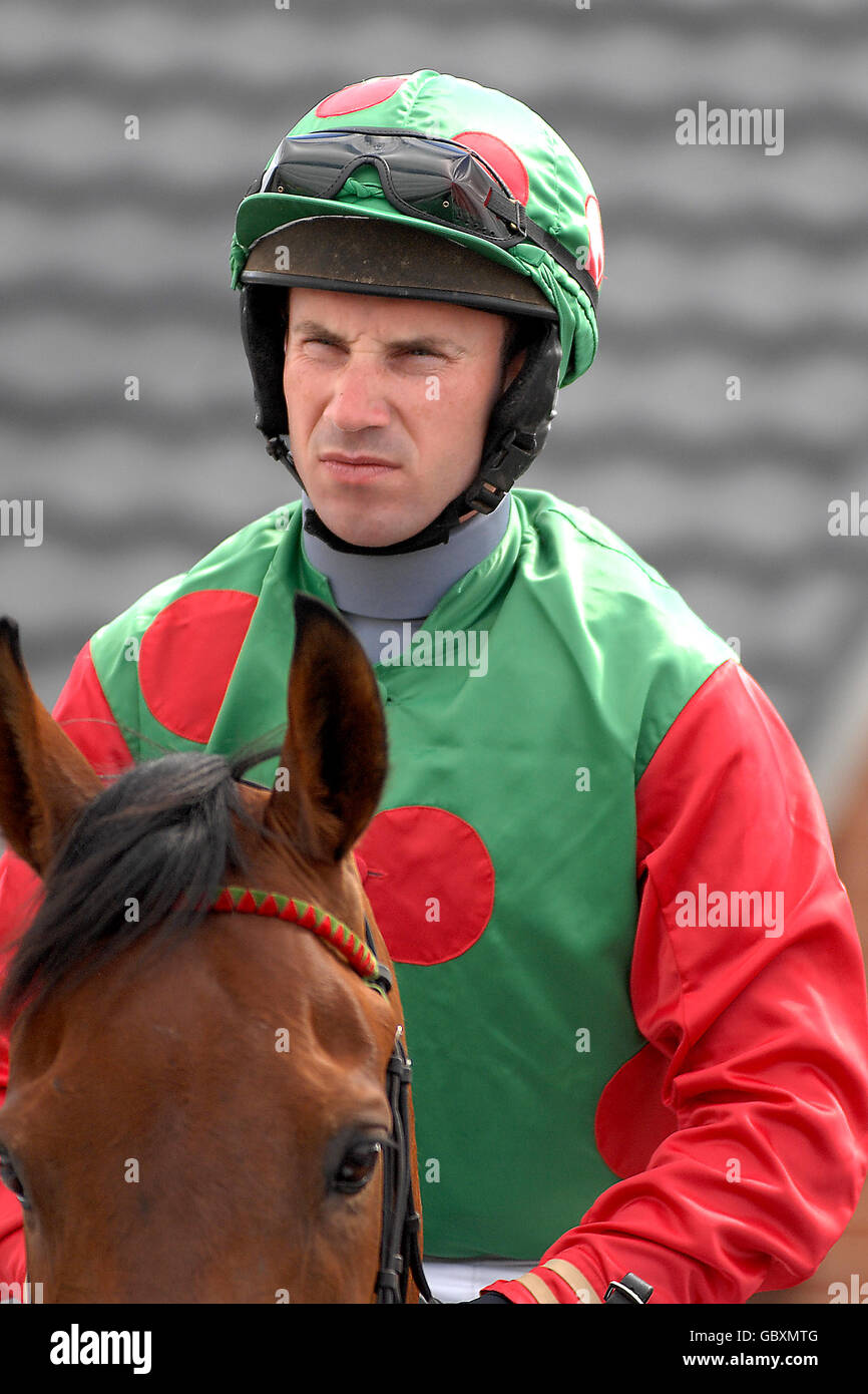 Horse Racing - Southwell Races Stock Photo - Alamy