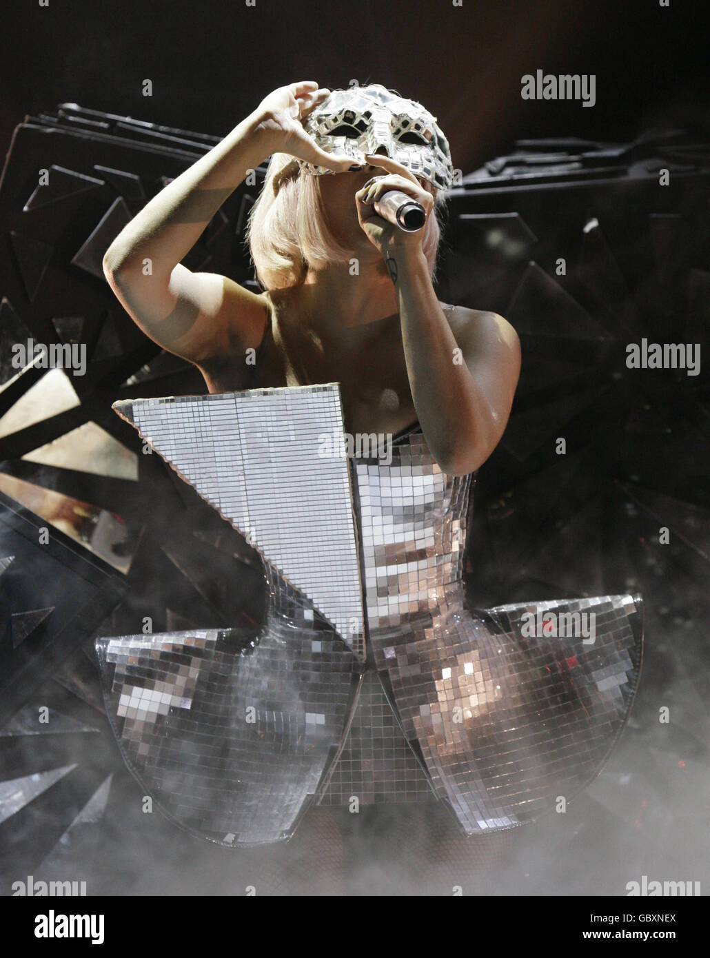 Lady gaga concert hi-res stock photography and images - Alamy