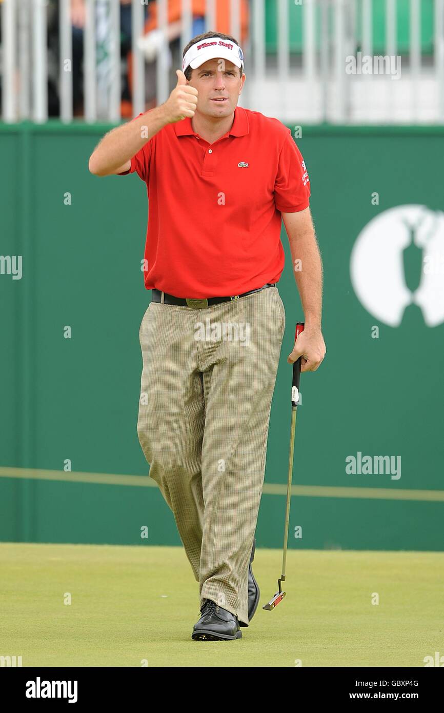 England's Anthony Wall acknowledges the crowd after putting on the 18th ...