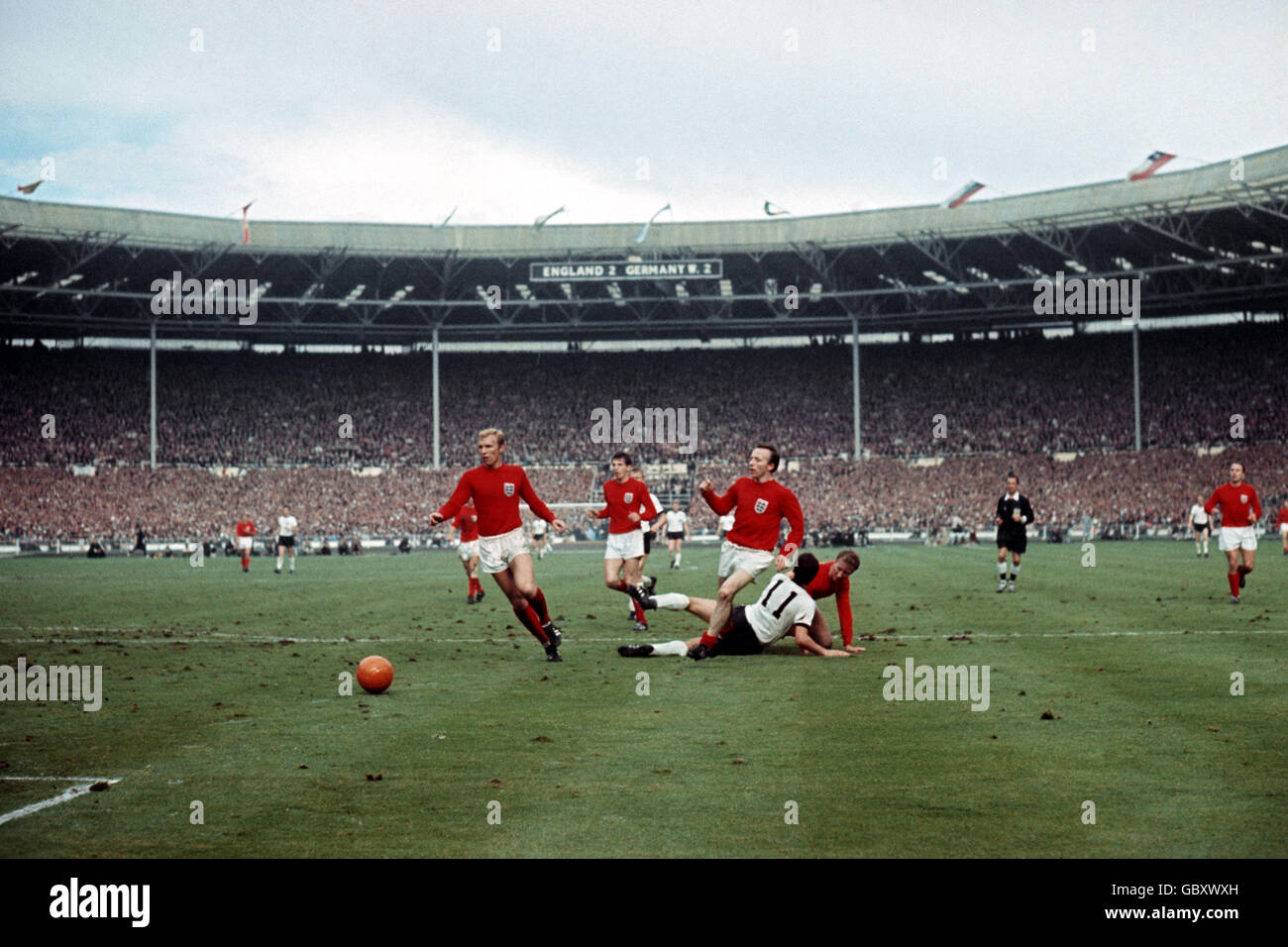 England v West Germany - 1966 World Cup Final - Wembley Stadium Stock ...