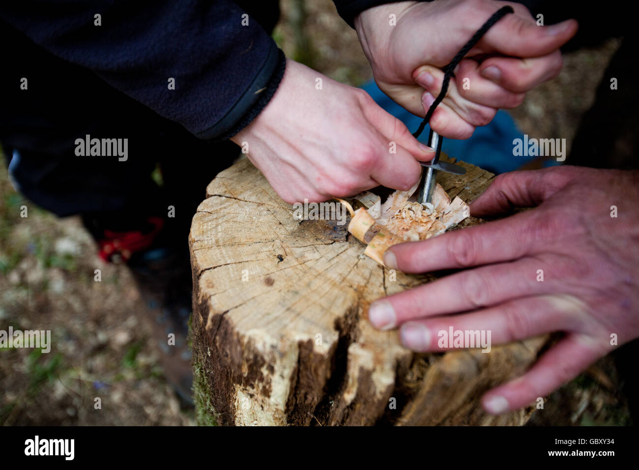 Starting fire with flint hi-res stock photography and images - Alamy