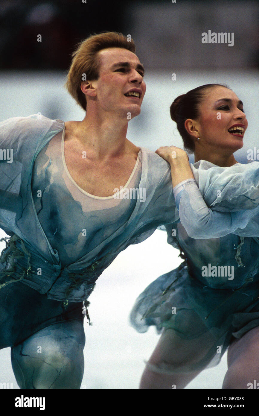 Alexander zhulin and mair usova unified team hi-res stock photography ...