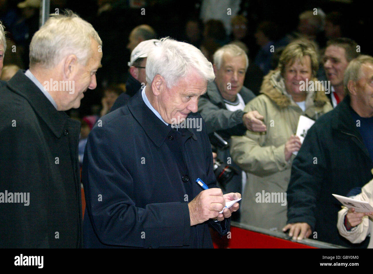 Bobby memorial hi-res stock photography and images - Alamy