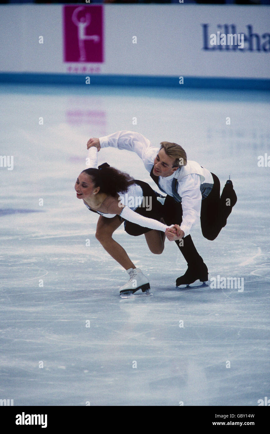 Winter Olympics - Lillehammer - Ice Dance Pairs - 1994 Stock Photo - Alamy