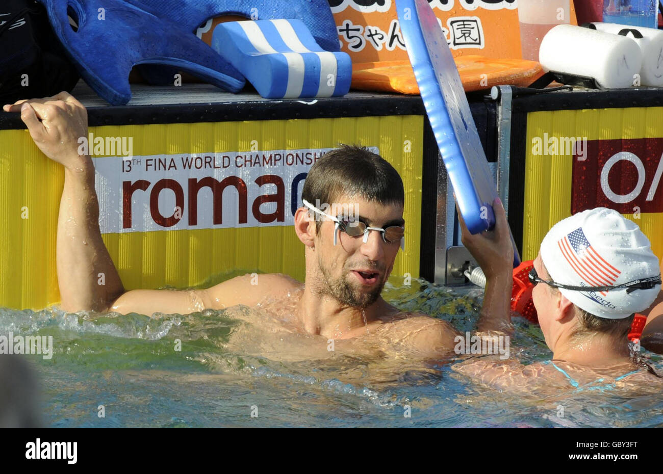 Michael phelps in competition hi-res stock photography and images - Alamy
