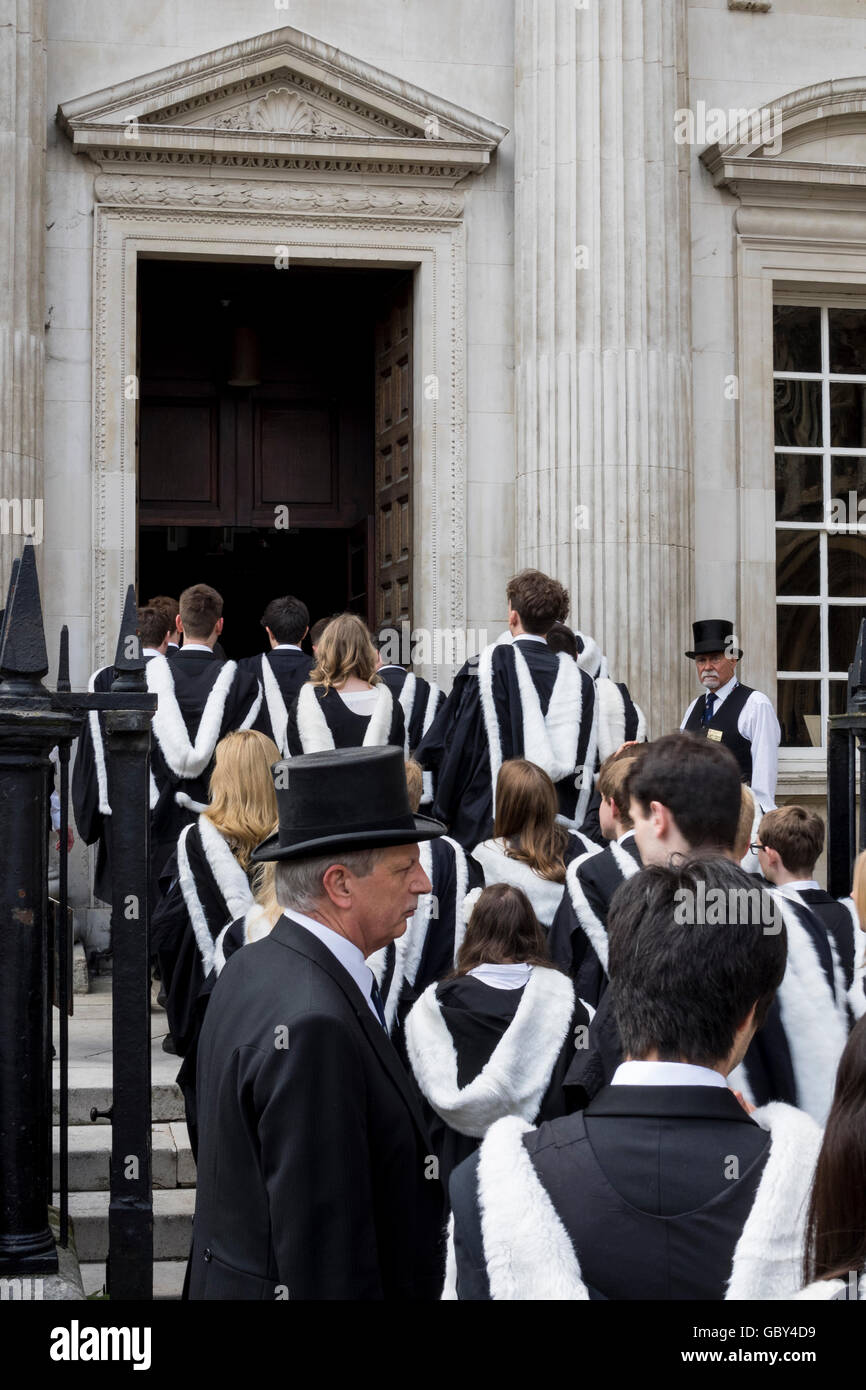 Graduates from Robinson College, University of Cambridge, entering the ...