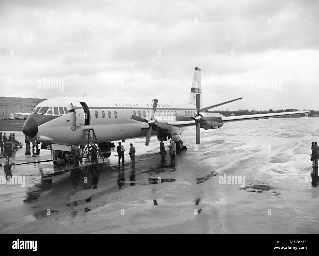 Vickers armstrong hi-res stock photography and images - Alamy