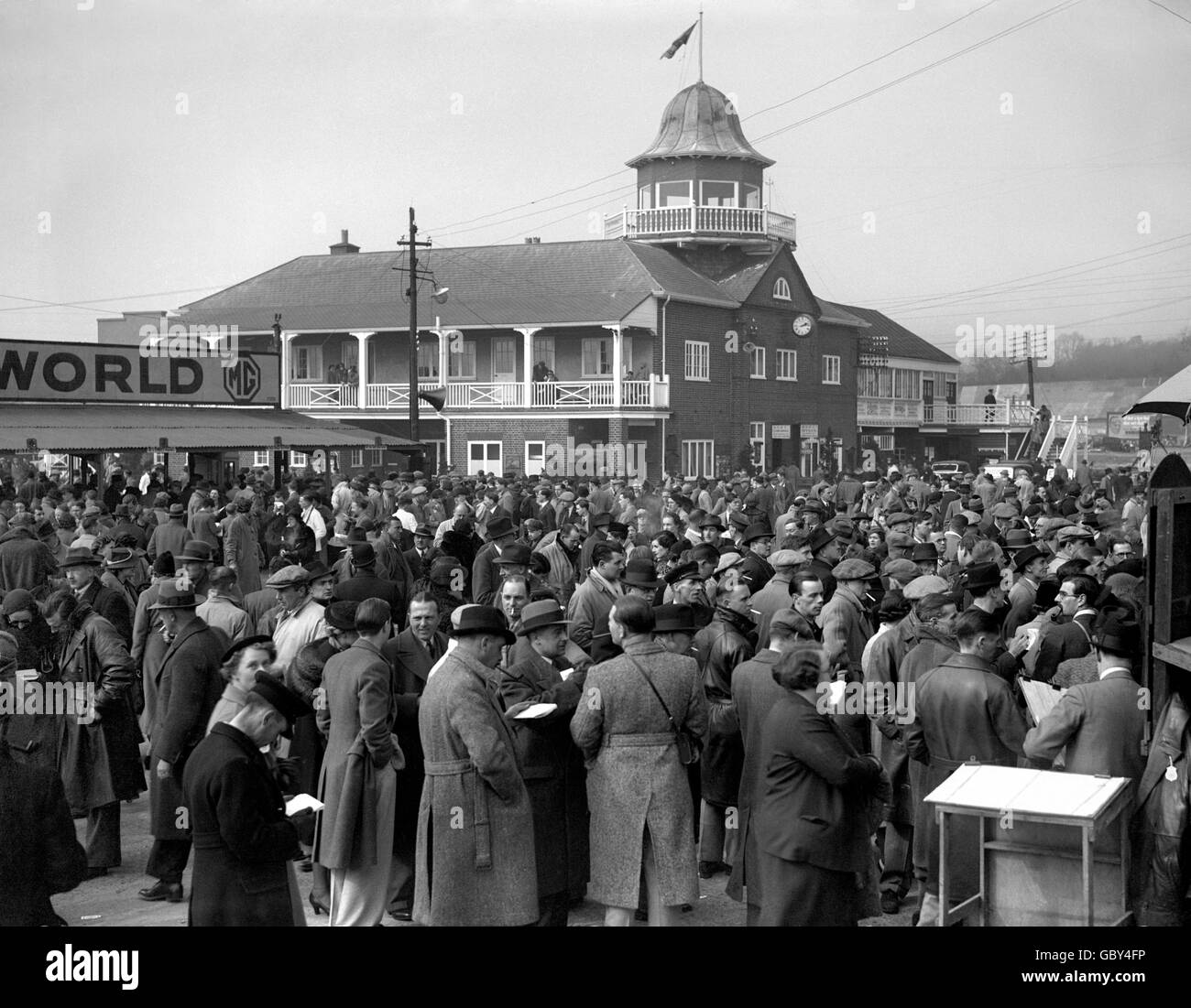 Motor Racing - Paddock Scene - Brooklands Stock Photo - Alamy