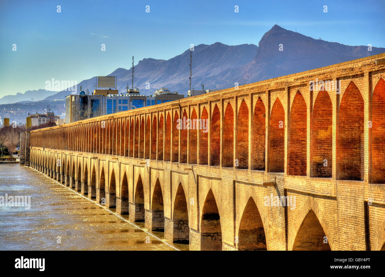 Siosepol bridge hi-res stock photography and images - Alamy