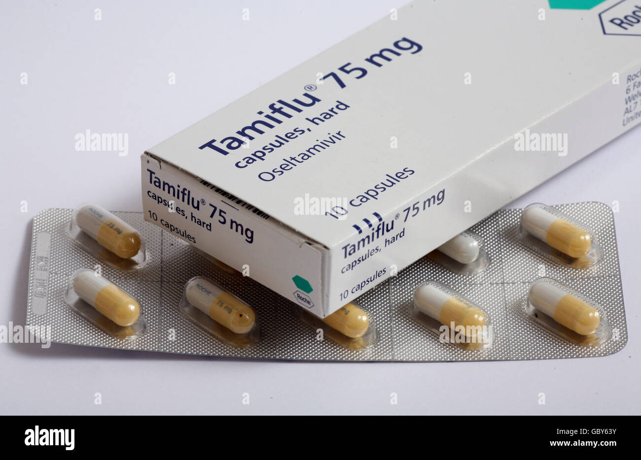 Generic pictures of Tamiflu capsules and packaging Stock Photo - Alamy