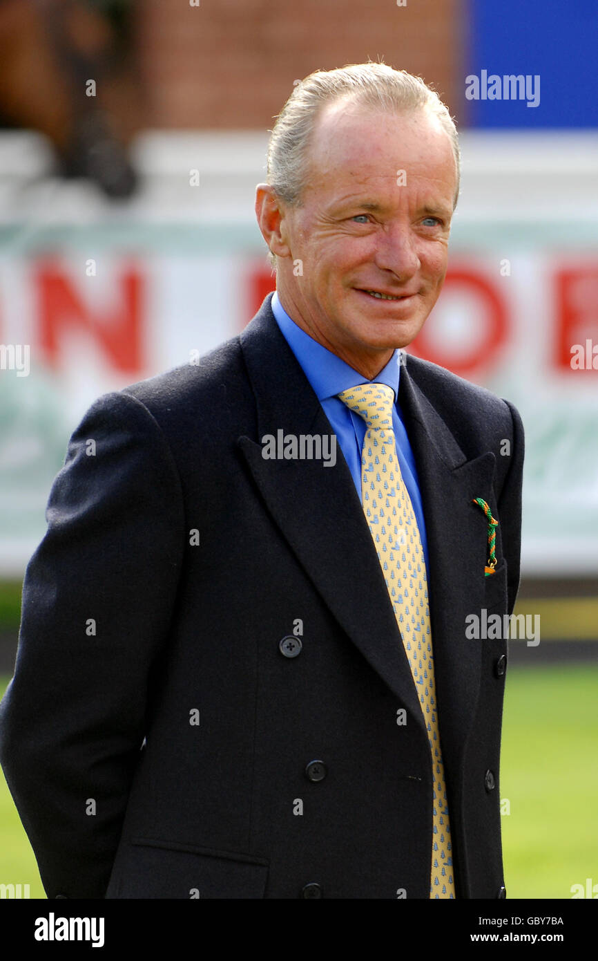 Trainer pat eddery at nottingham racecourse hi-res stock photography ...