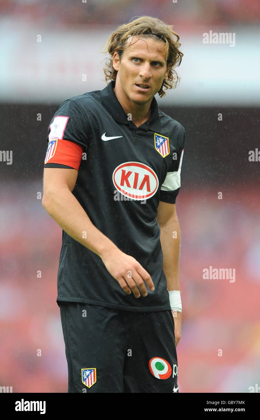 Diego forlan atletico madrid hi-res stock photography and images - Alamy