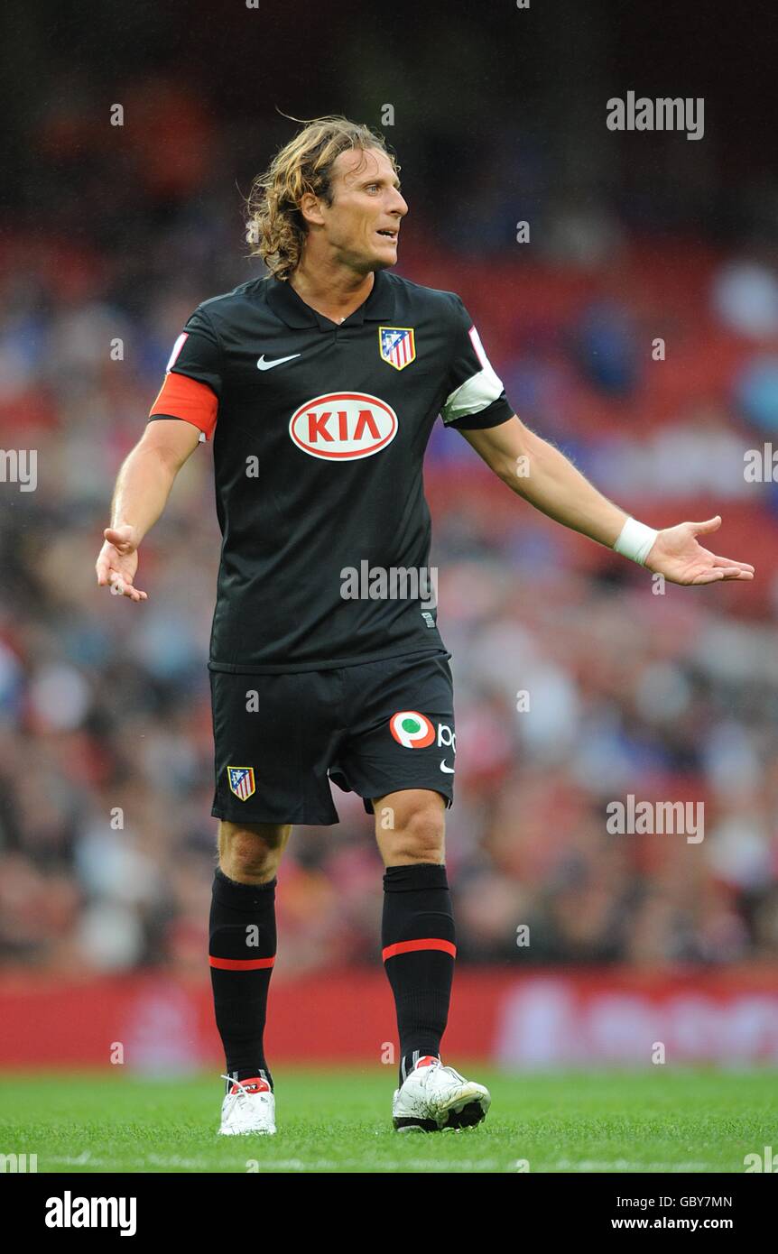 Diego forlan atletico madrid hi-res stock photography and images - Alamy