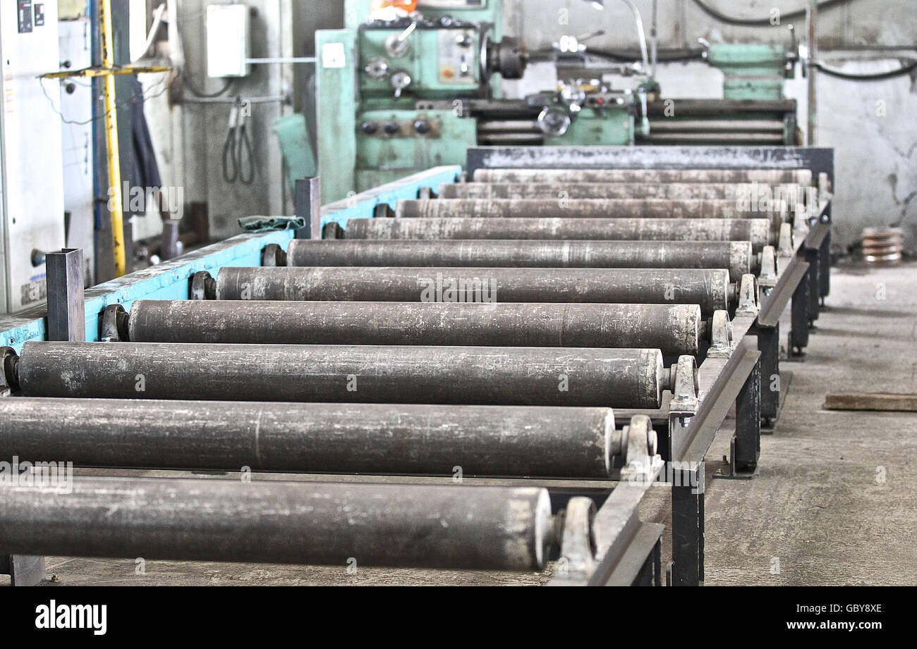 system of rollers for feeding and movement of various metal rolling ...