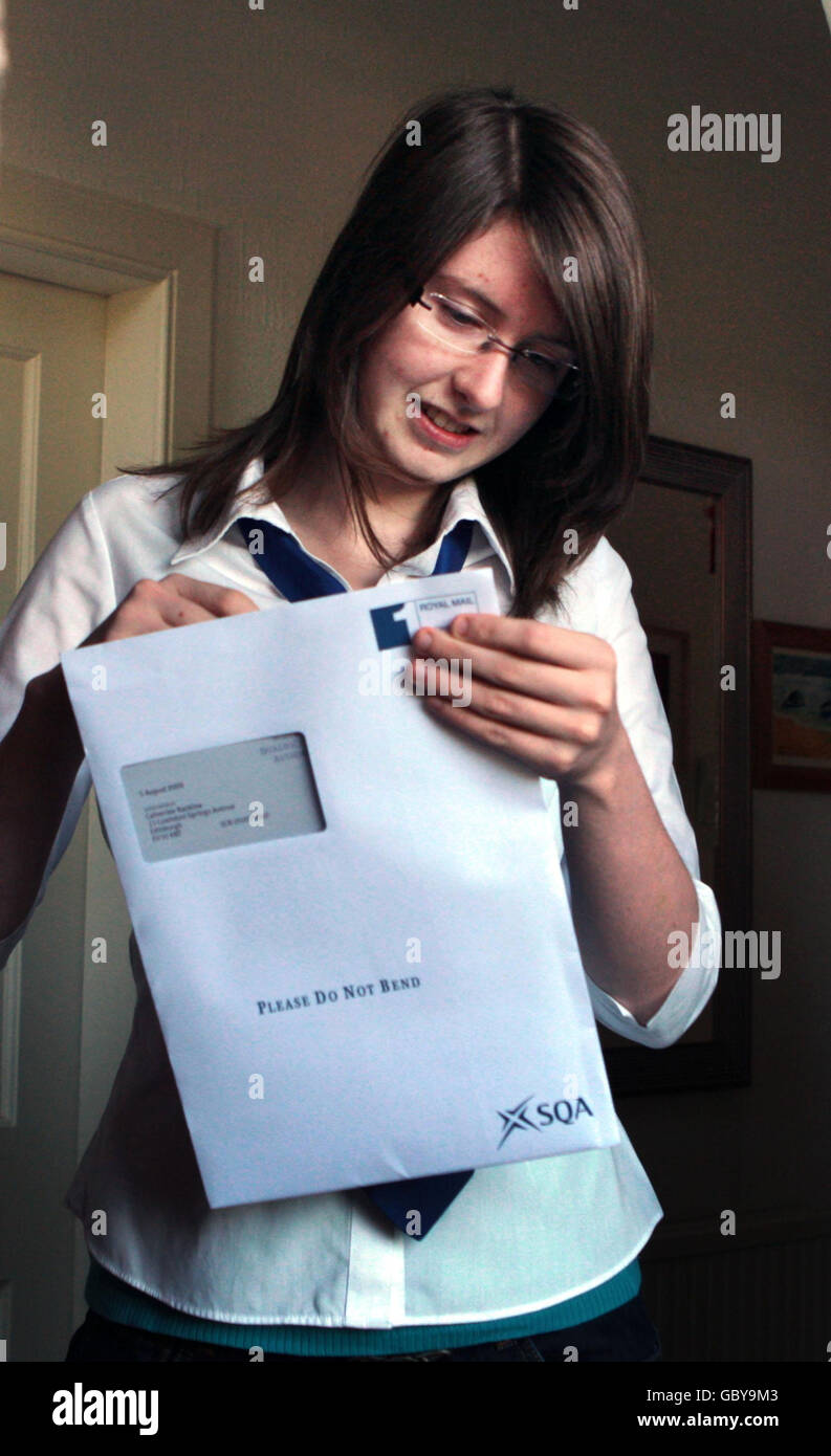 Teenage student exam results hi-res stock photography and images - Alamy