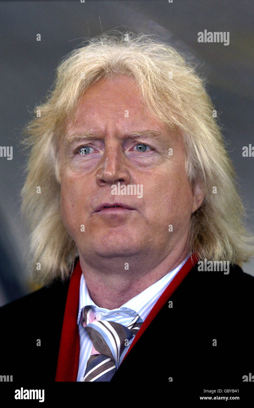 Winfried schäfer hi-res stock photography and images - Alamy
