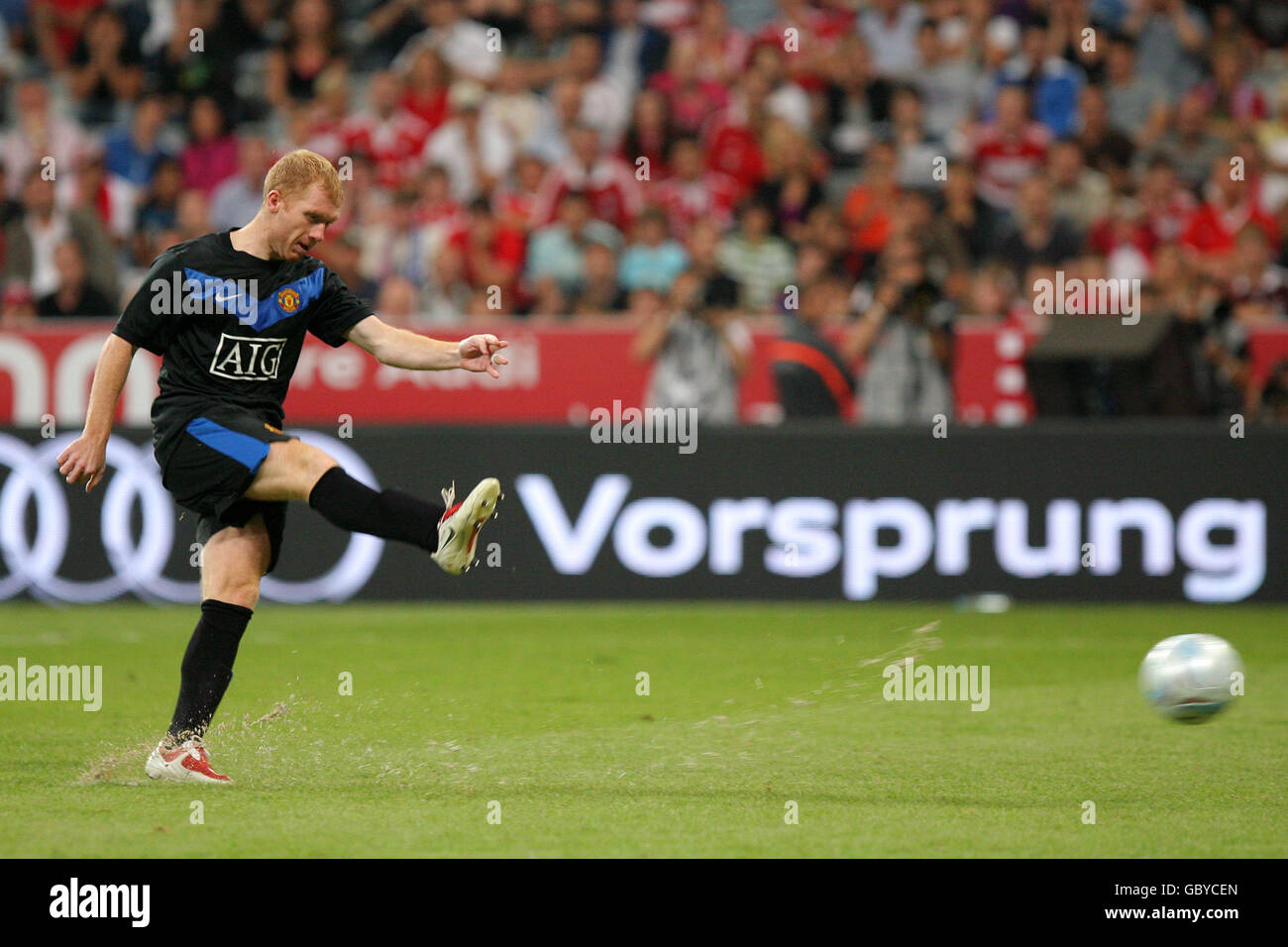 Soccer the audi cup 2009 munich manchester united allianz arena hi-res ...