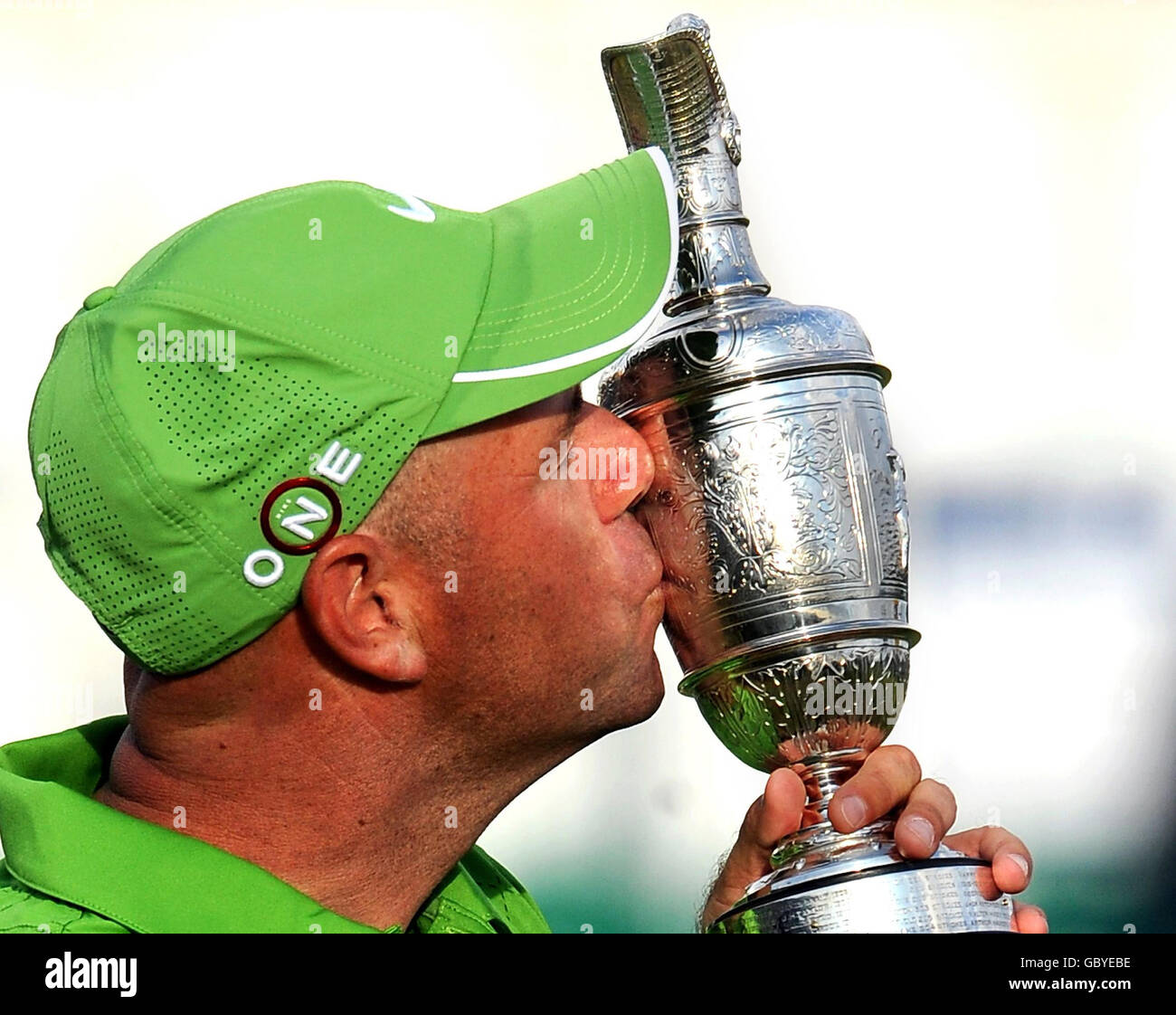 USA's Stewart Cink celebrates winning the Open Championship 2009 at ...
